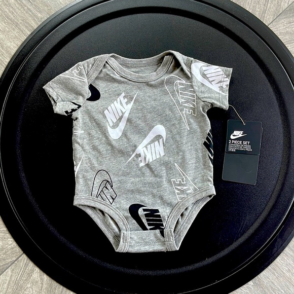 Nike | Matching Sets | Nwt Nike 2piece Gift Ready Unisex Black Short ...